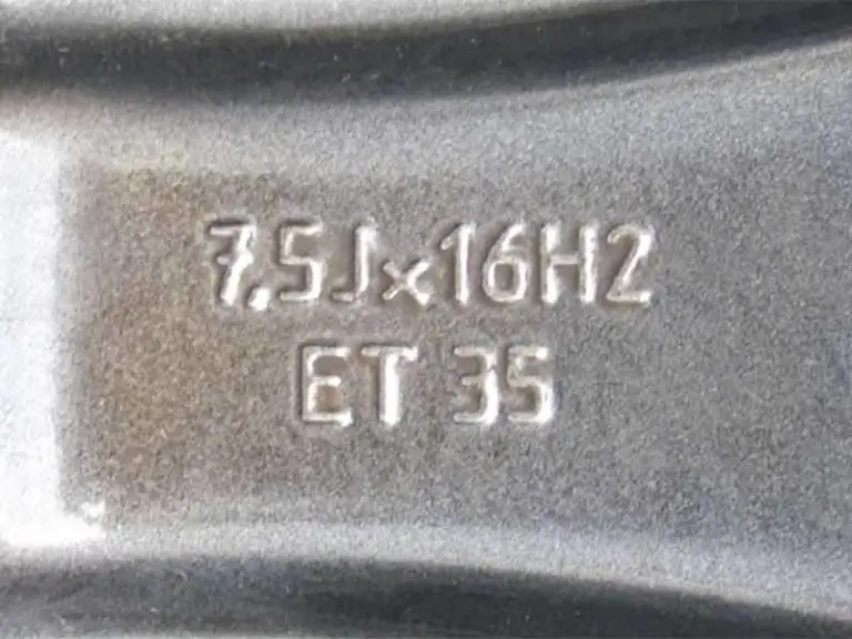 How To Measure Wheel Backspacing (Calculator) | TireGrades