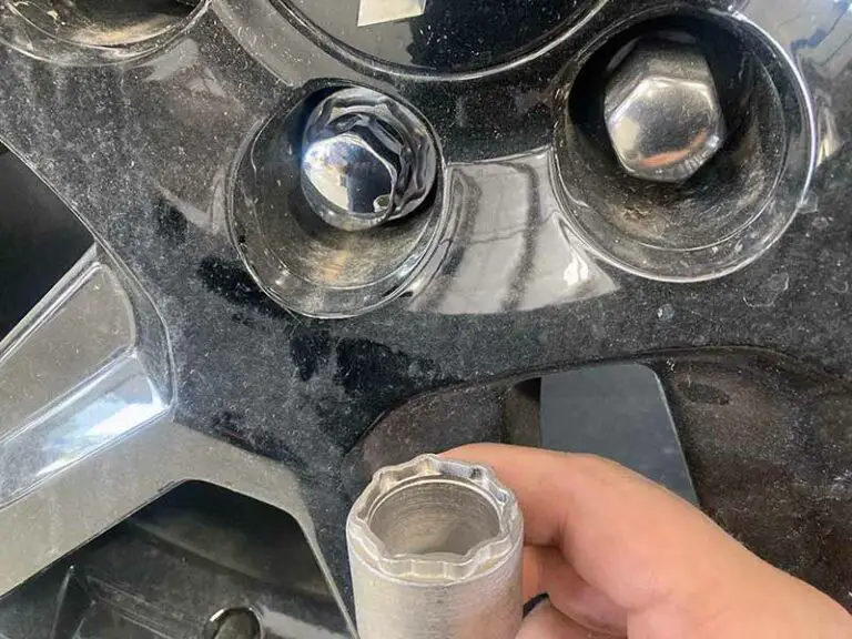 What Are Wheel Locks (Used For?) | TireGrades